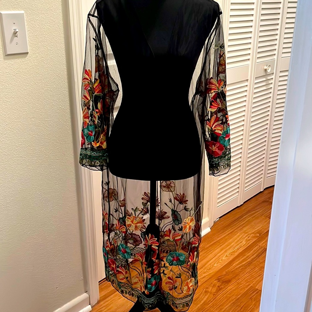 Ladies Floral Embroidered Sheer Mesh Duster - Gem